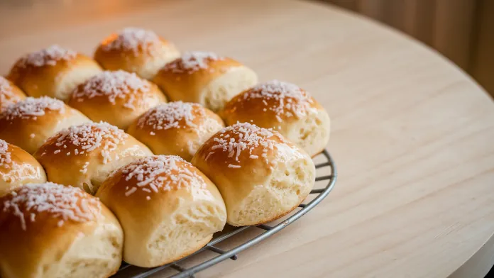 Receita de Pão de Coco Caseiro: Aprenda o Passo a Passo